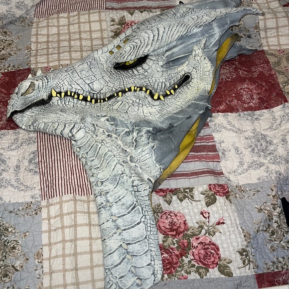 don post | Other | 207 Don Post Paper Magic Group Oversized Halloween ...